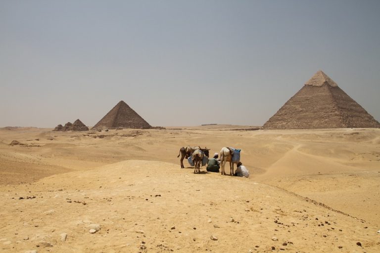 5 Best Places To Visit In The Middle East - Safe & Beautiful